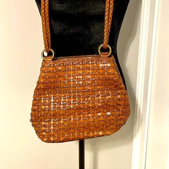 Dillards | Bags | Vintage Authentic Brown Leather Braided Handbag Guc ...